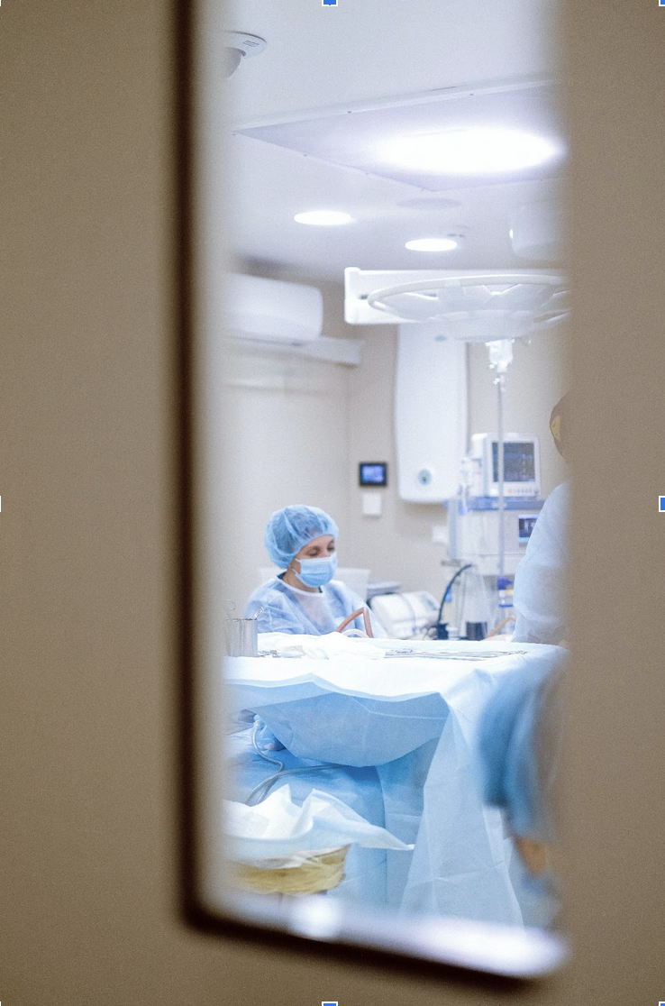 Using Machine Learning to Predict ICU Transfer in Hospitalized COVID-19 ...